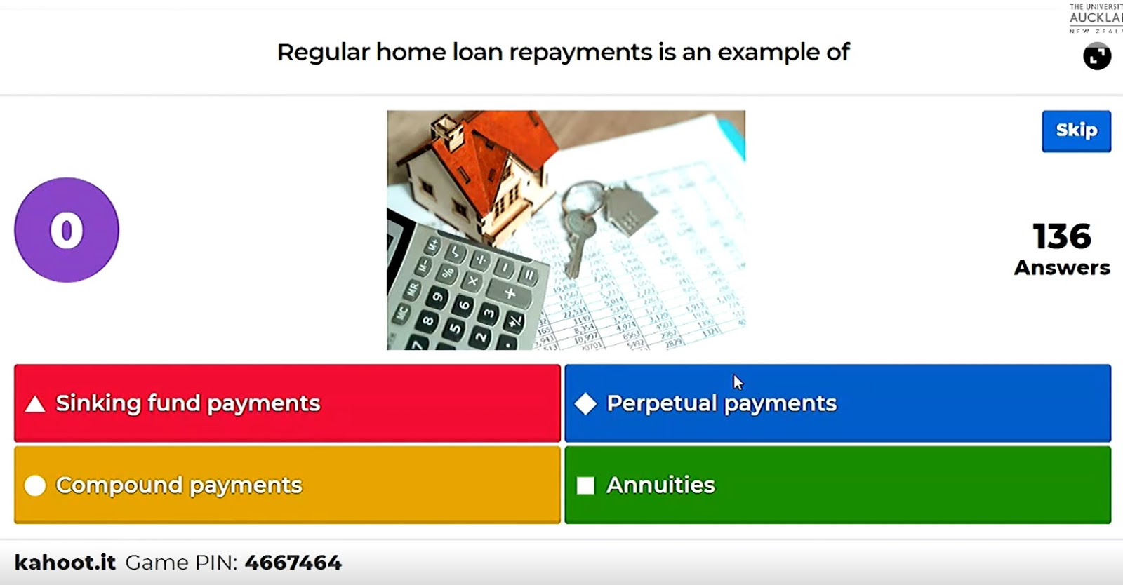 How Kahoot! challenges and reports help a university lecturer